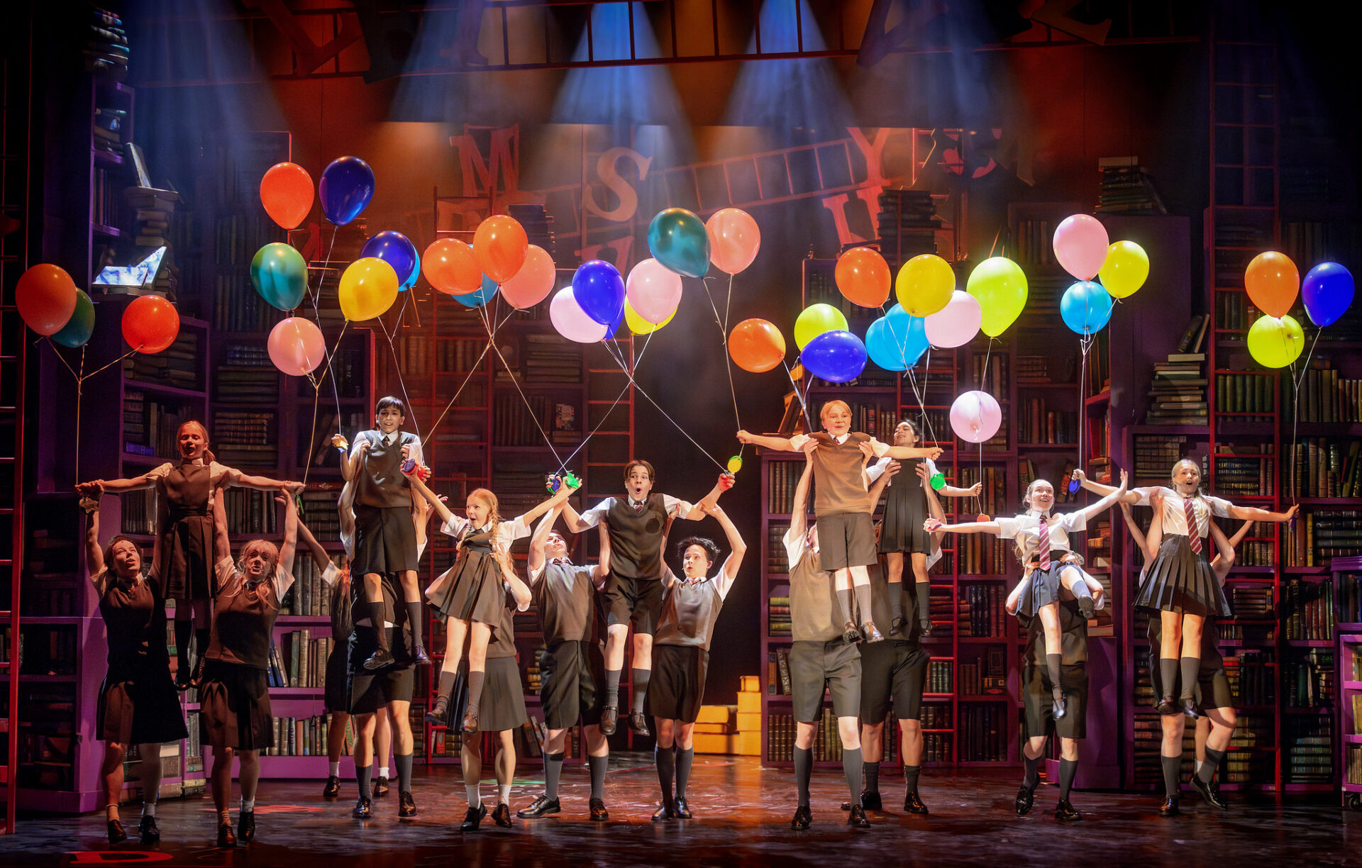 Matilda - Svenska Teatern